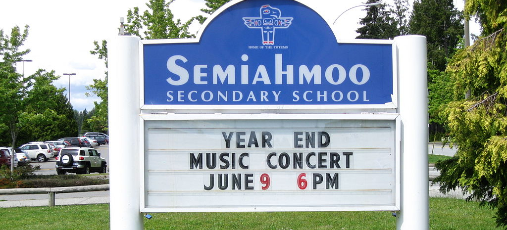 Semiahmoo Secondary School 塞米亞摩中學 - 新絲路留遊學